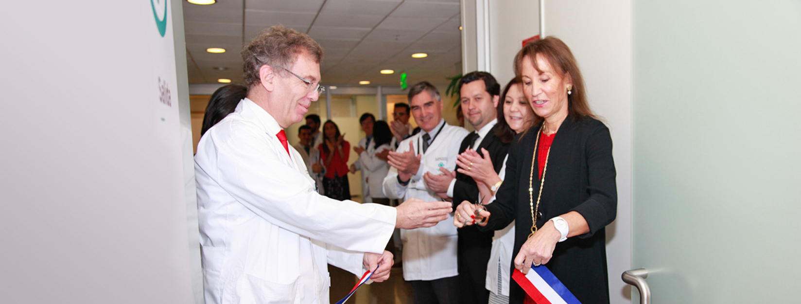 Clínica Alemana inauguró nuevo laboratorio de diagnóstico molecular